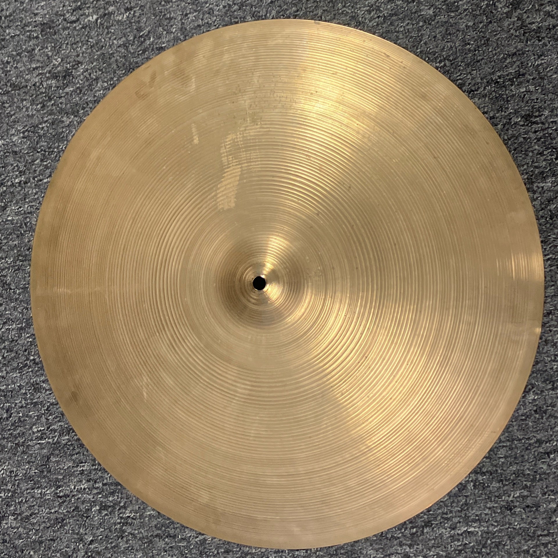 20” Zildjian Vintage Small Bell Ride 2604g | Pocket Percussion
